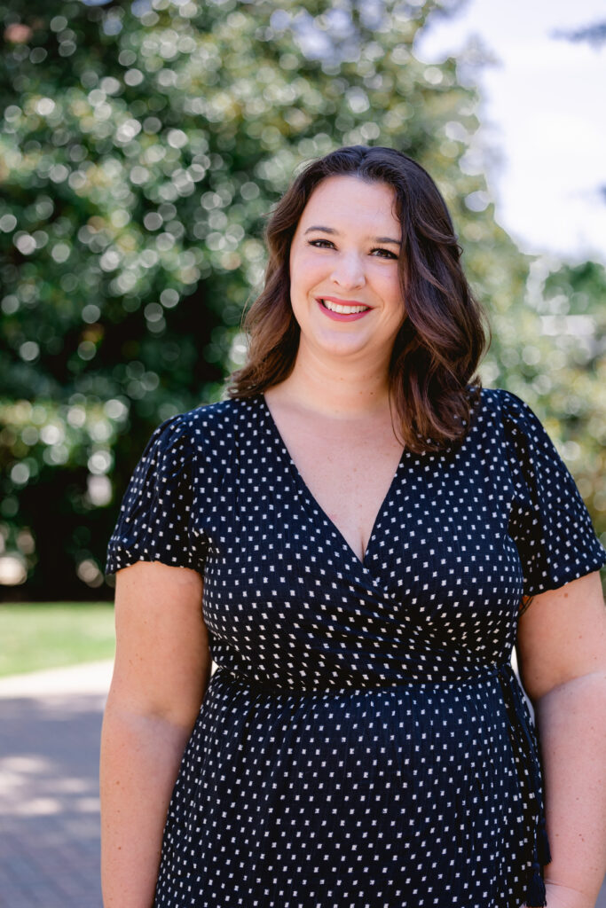 Contact Admissions - Admissions - UMW