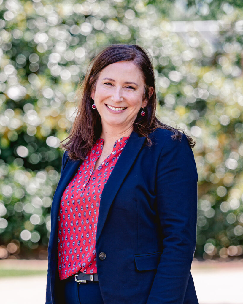 Contact Admissions - Admissions - UMW