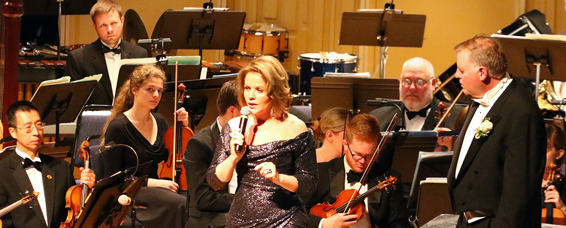 Fleming Shines at Philharmonic Opener - News