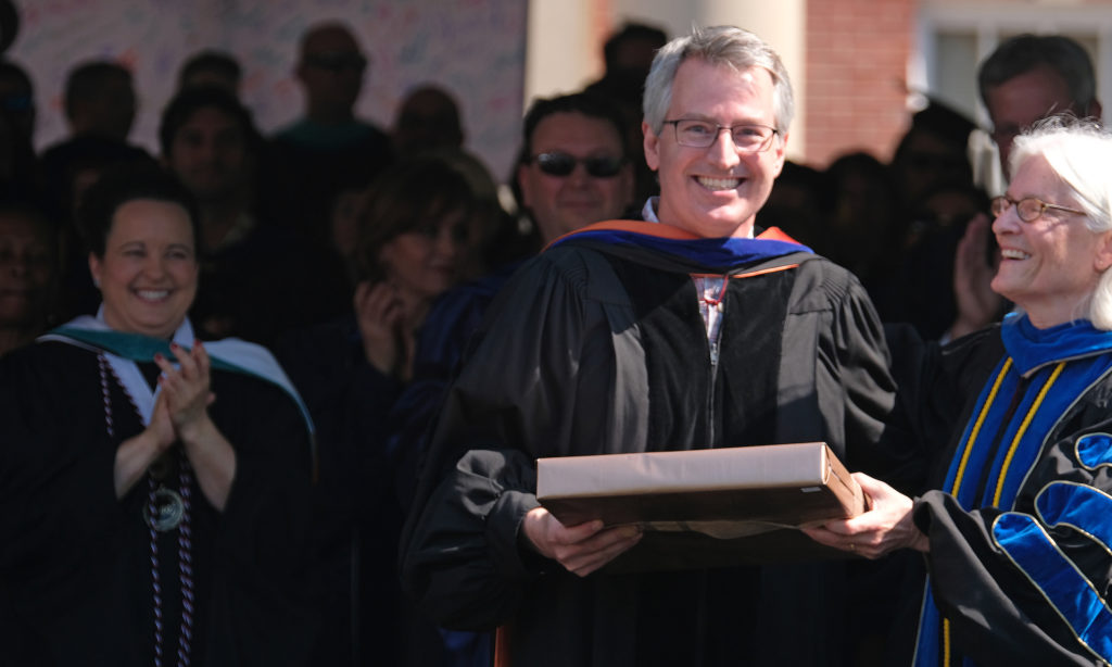UMW Awards Top Honors at Commencement - News