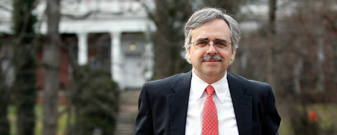 UMW's Farnsworth Talks Fake News on 'With Good Reason' Radio - News