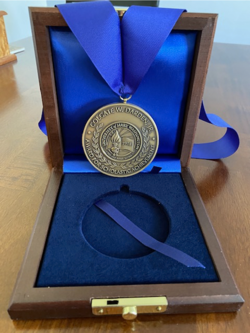 Trio of Darden Winners Receives Virtual Acclaim for Perfect Grades - News