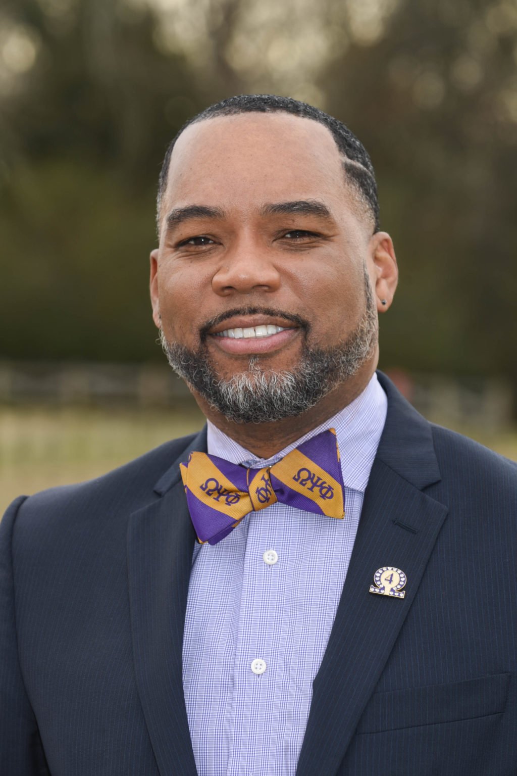 Doctor Supports Veterans, the Underserved - News