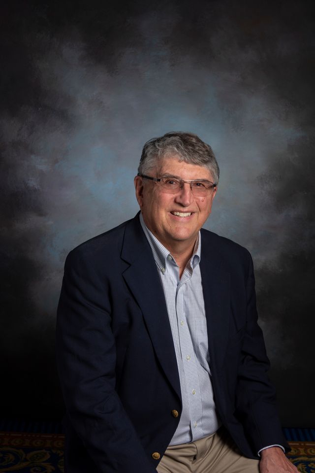 UMW Announces Faculty Awards, Honors Faculty Emeriti - News