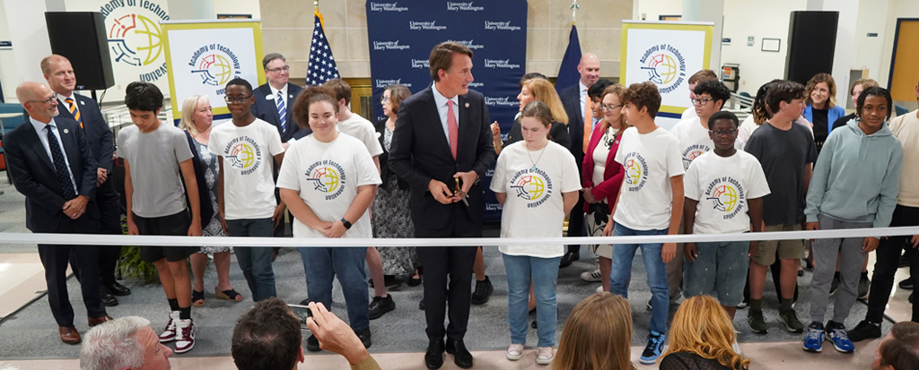 Governor, Students Cut Ribbon at Academy of Technology and Innovation ...