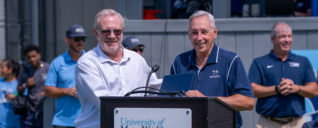 UMW Names Championship Soccer Field After Longtime Coach Roy Gordon - News